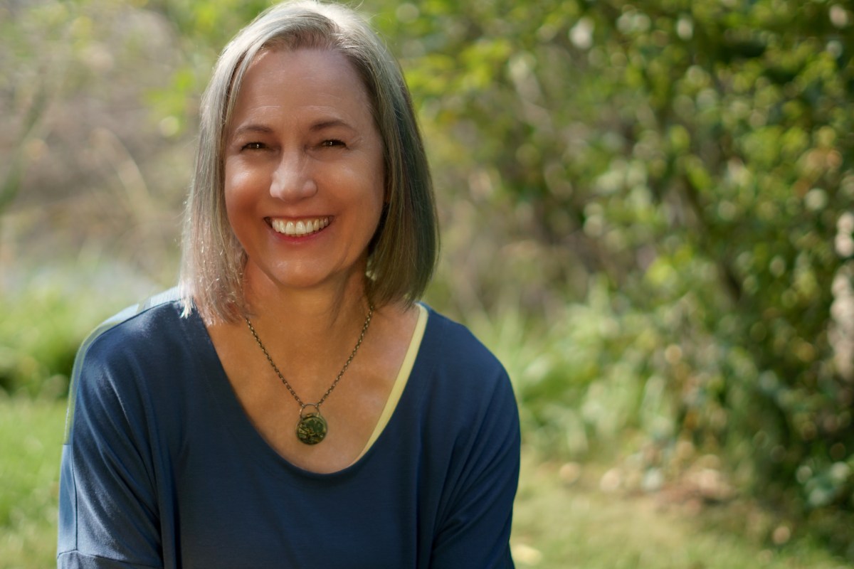 Janet Fox – Spooky Middle Grade